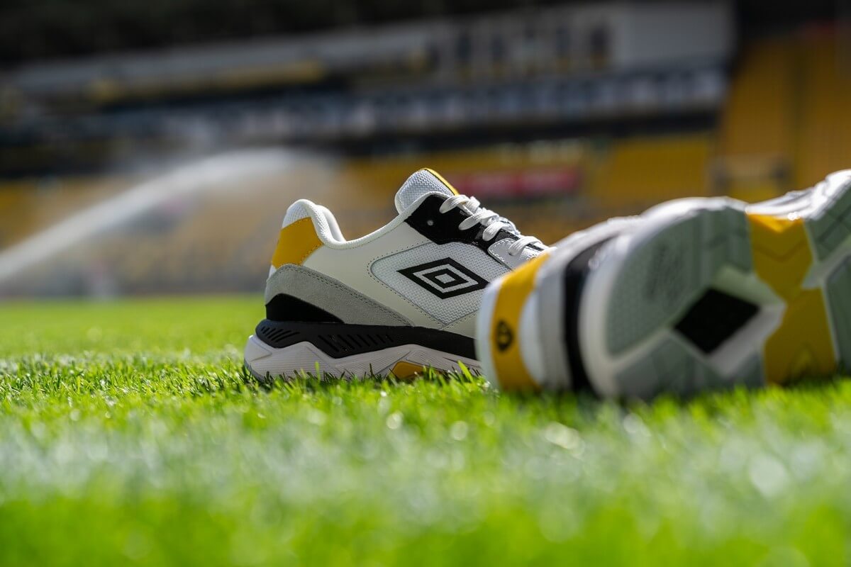 Umbro sneakers 2019 store
